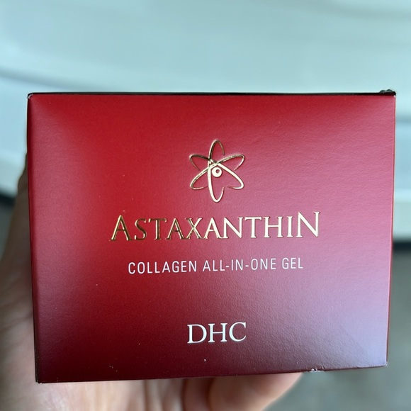 Dhc | Skincare | Dhc Astaxanthin Collagen Allinone Gel Facial Moisturizer Full Size 42 Oz | Poshmark